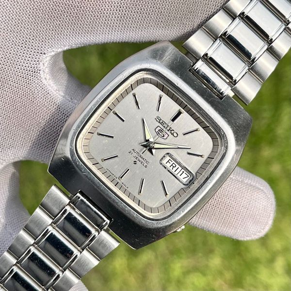 Vintage Seiko 5 Automatic Silver Dial Square Case Japan Made Men Watch Cal 6309 | WatchCharts ...