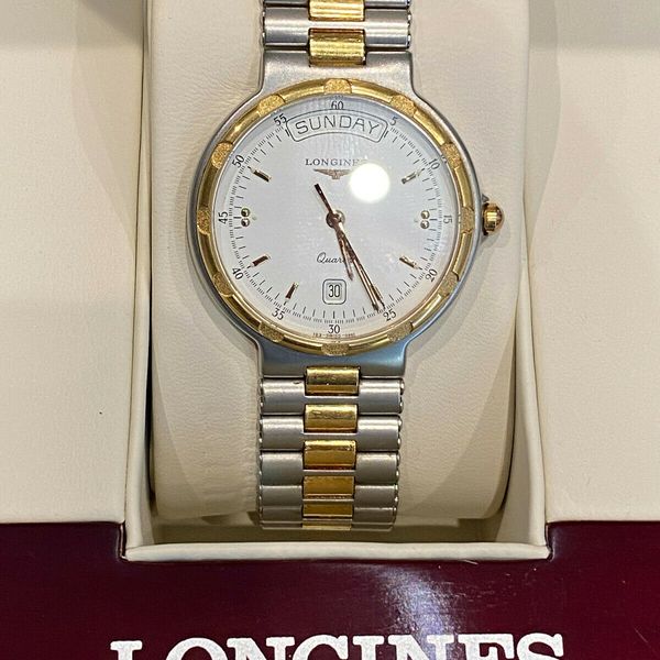 BEAUTIFUL LONGINES BI-METAL CONQUEST DAY/DATE WATCH IN PRESENTATION BOX ...