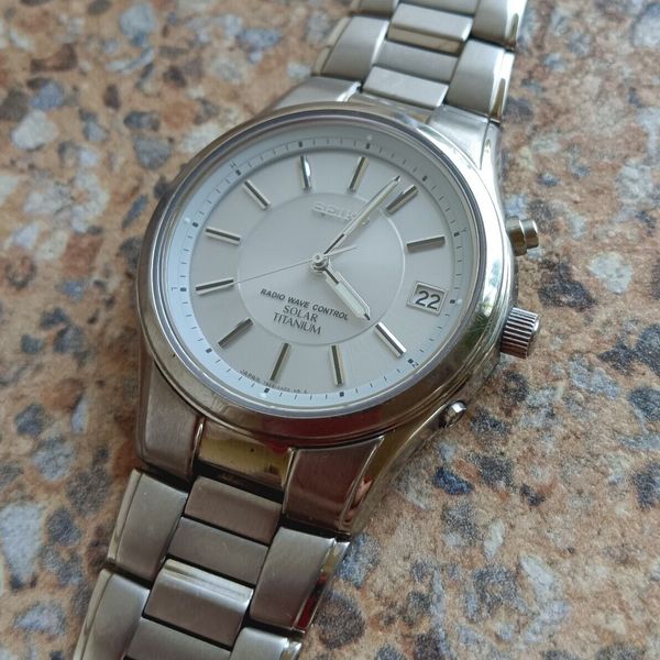 Seiko Radio Wave Control Solar Titanium 7B22 0AD0 | WatchCharts