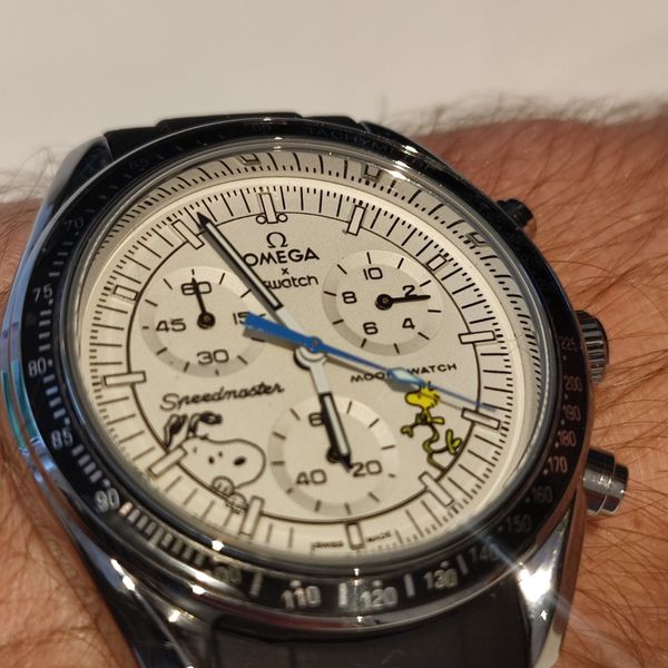 Omega moonswatch Snoopy Custom Metal Mod | WatchCharts Marketplace