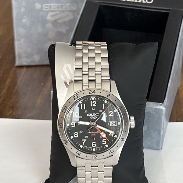 SEIKO 5 FIELD SPORT Curved GMT Men's Automatic Stainless Steel Watch ...