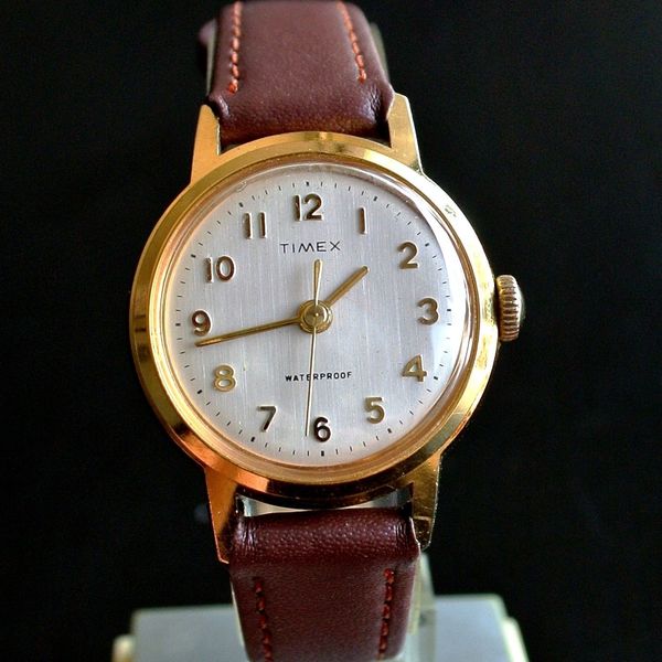 VINTAGE TIMEX 1960 ELEGANT DIAL MECHANICAL HAND WIND UP WOMEN'S GOLD ...
