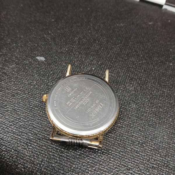 Timex Indiglo Watch Face Gold Tone Wr 30m Round White Face Classic ...