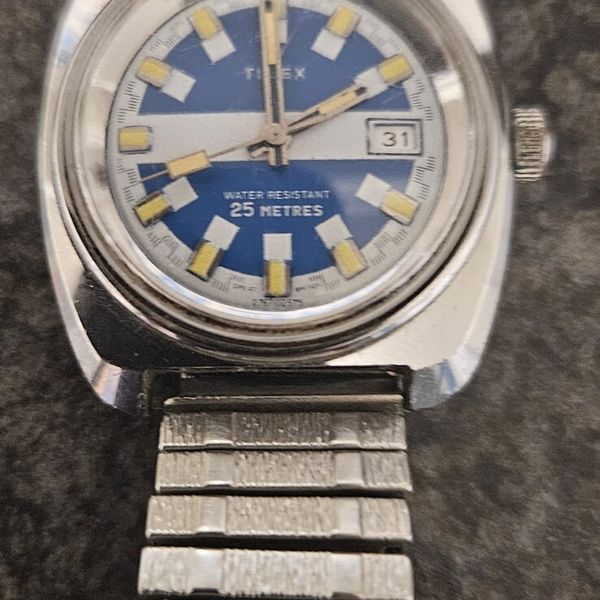 Vintage Timex Automatic Water Resistant & Date Wristwatch (spares or ...