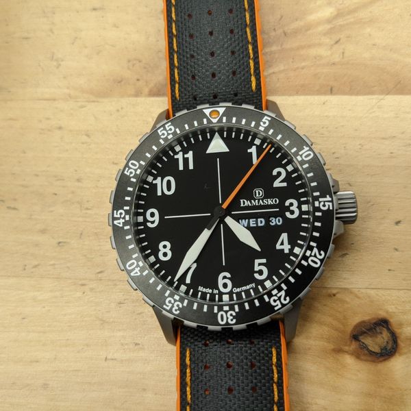 FS: Damasko DA42 w/ 60 minute bezel Minty Fresh | WatchCharts Marketplace