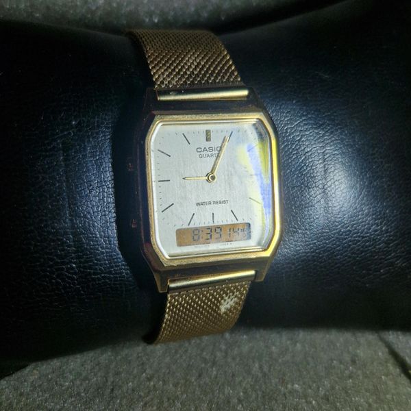 Casio AQ-230 Gold Dual Display Watch â 30mm Dial, Mesh Strap ...