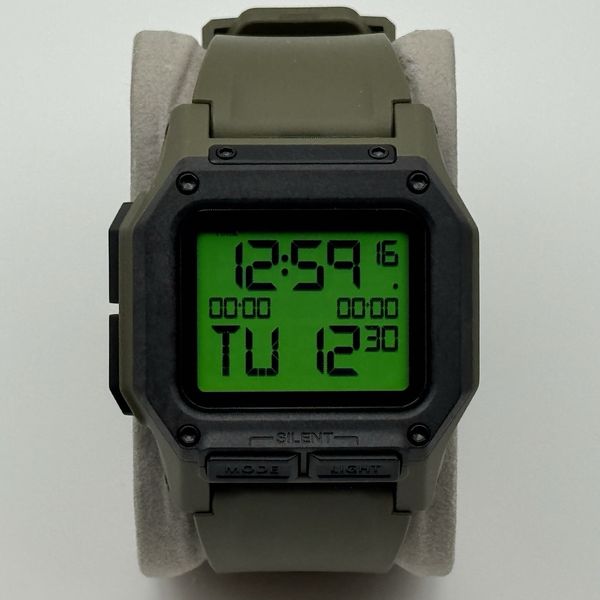 Nixon The Regulus Surplus Carbon Green Dial Olive Men's Surf Skate ...