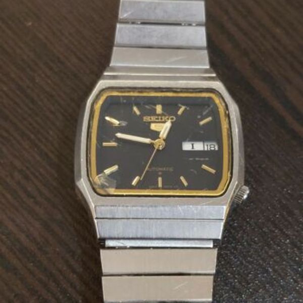 Vintage gents rare square face SEIKO 5 automatic watch working but ...