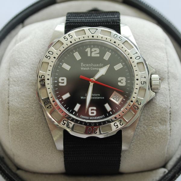 LNIB Bernhardt Field Diver Watch with black dial and Sapphire crystal ...