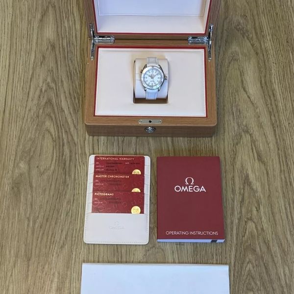 OMEGA Seamaster Planet Ocean White Ceramic Steel & Rose Gold Gents ...