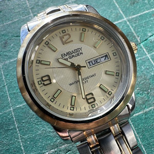 VTG Men's Gruen Embassy Watch Cream Dial And Gold Color Basel 36MM Day ...