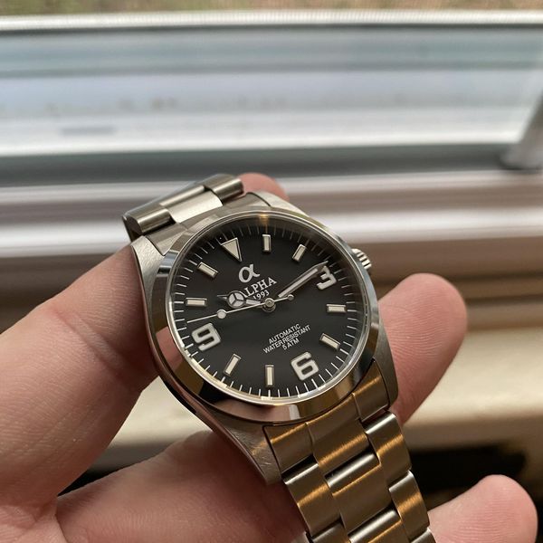 [WTS] Alpha Explorer 36mm Black Dial w/ travel pouch and warranty card | WatchCharts Marketplace