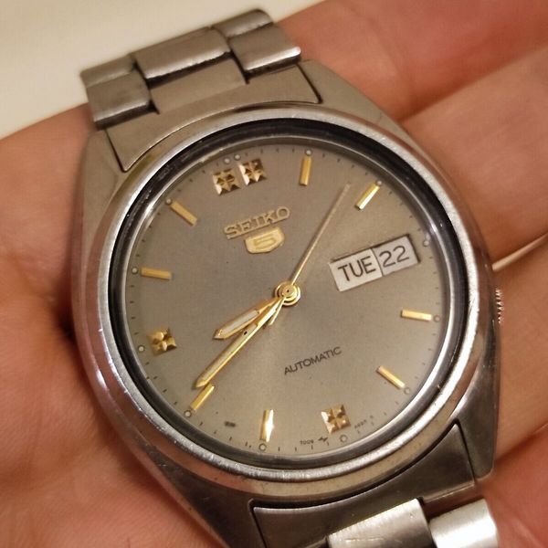 Original Seiko 7009 Automatic Men Watch ( need service ) | WatchCharts ...