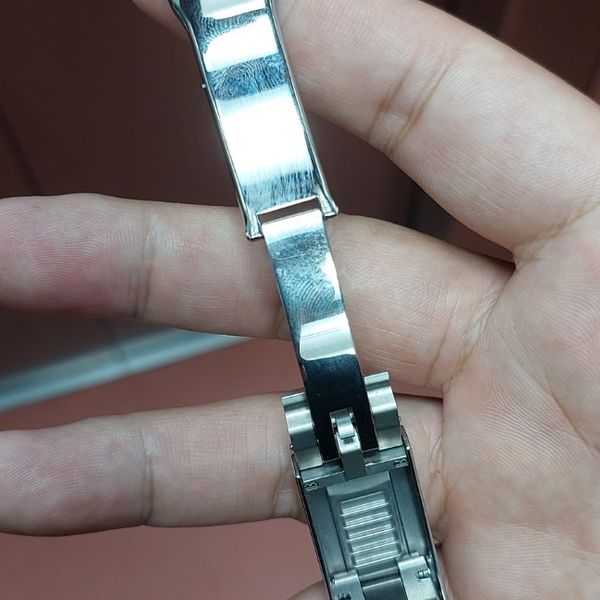 Rolex submariner clasp and rubber strap 22mm | WatchCharts Marketplace