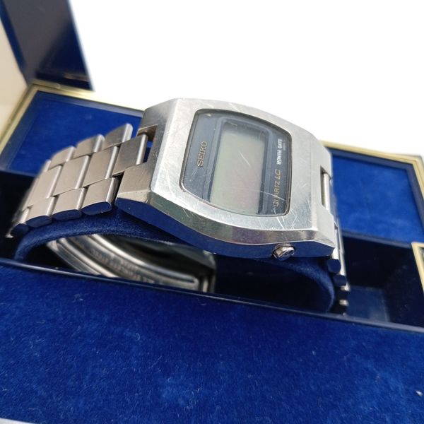 Seiko Quartz LC Men's Wristwatch 0439-4009 w/ Box | WatchCharts Marketplace
