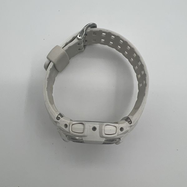 White Casio G Shock Solar Multiband 6 Watch Model GW-M850 White Shock ...
