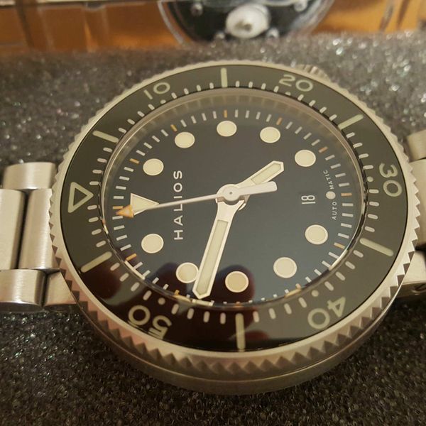SOLD: Halios Puck II - Black Dial | WatchCharts
