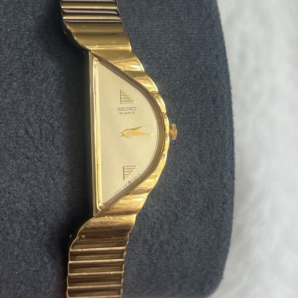 Rare Vintage Seiko Half Moon 1F20-5D59 Ladies Gold Tone 6.5 â â With New Battery. | WatchCharts ...