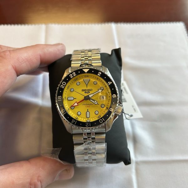 Seiko 5 Sports GMT Yellow Watch SSK017 | WatchCharts Marketplace