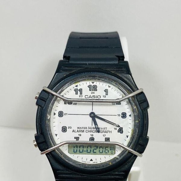 Vintage Casio 1301 AW-5 Casio Ana-Digi Men's Wristwatch Japan Assemble ...