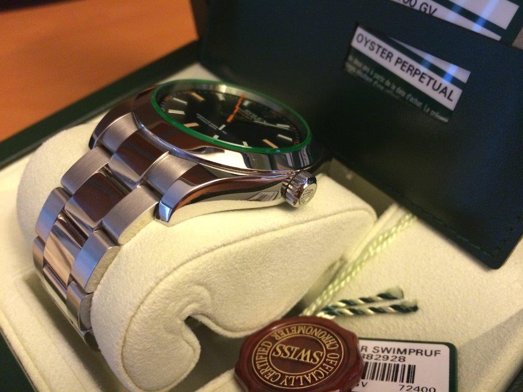 FS: Rolex Milgauss GV Green Crystal 116400 V Serial Complete set ...