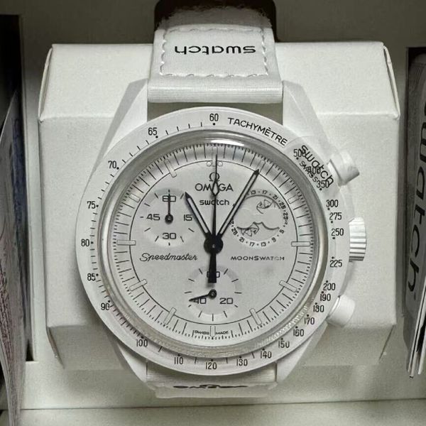 New Swatch x Omega Mission to the Moonphase Full Moon Snoopy MoonSwatch ...