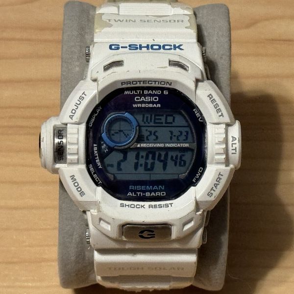 Casio G-Shock GW-9200PJ-7 Men in Ice White Riseman Solar Atomic Watch 9200 READ | WatchCharts ...