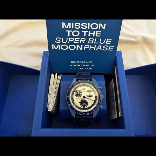 Swatch #Moons watch MISSION TO THE SUPER BLUE MOON PHASE | WatchCharts ...