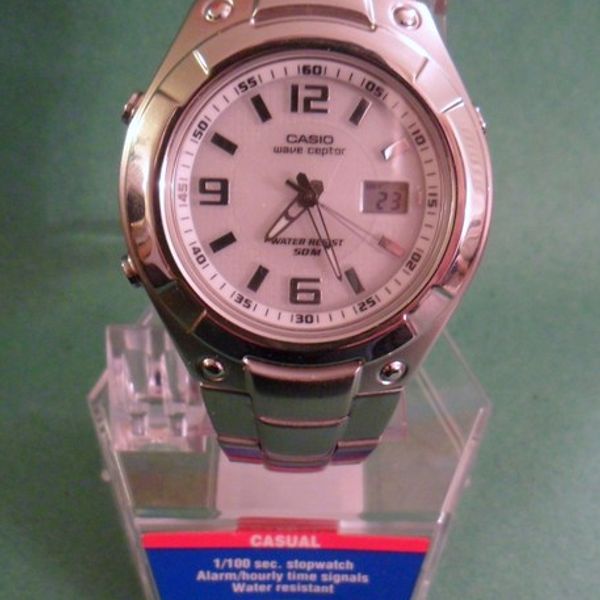 traded! FSOT Casio atomic sync analogue face LNIB | WatchCharts Marketplace