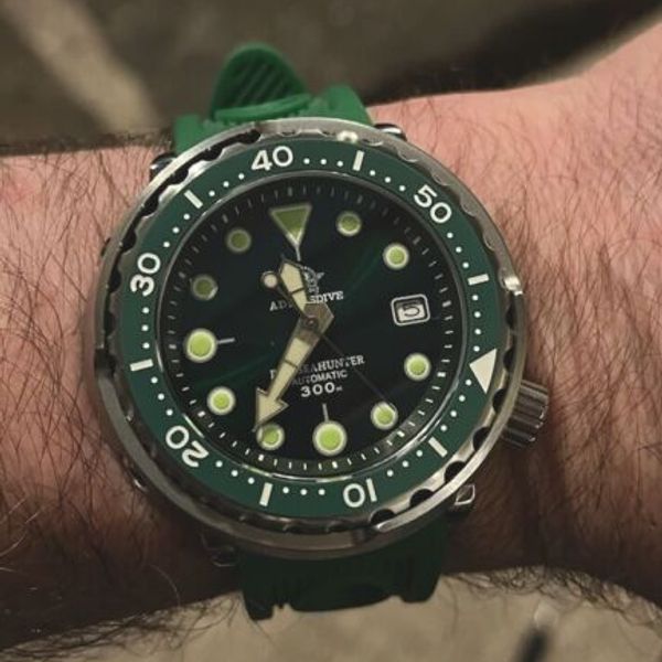 Addiesdive deepseahunter (seiko tuna hommage). 300m WR. Sapphire ...