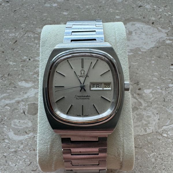 Omega Seamaster TV dial | WatchCharts Marketplace