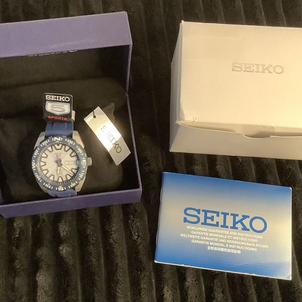 Seiko 5 Sports, Mount Fuji World Heritage Limited Edition 2014. Ref ...