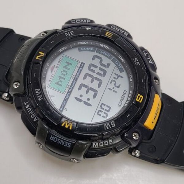 Casio Pathfinder PAG-40 2271 3X Sensor Temp Baro Altimeter Compass 49mm ...