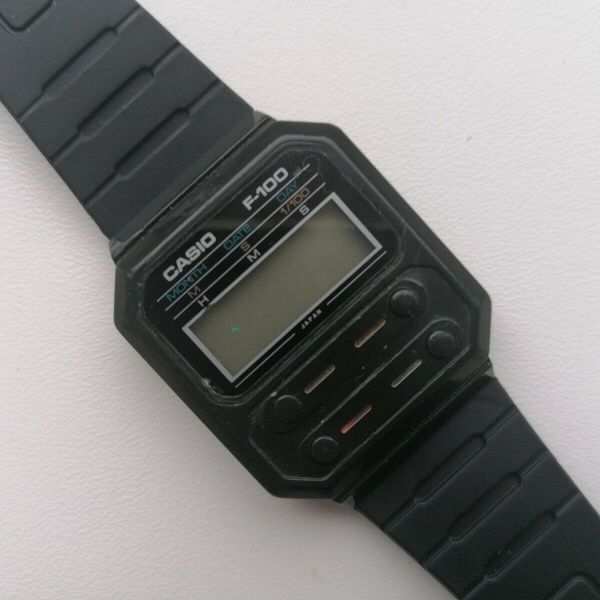 Vintage Casio F100 lcd digital watch Alien Ripley | WatchCharts