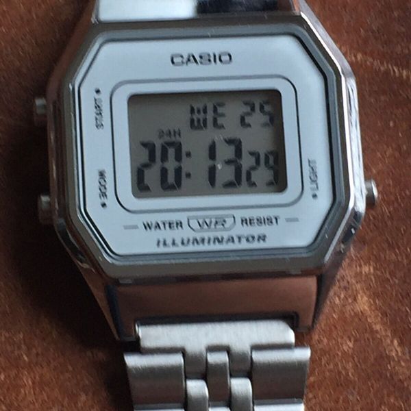 Casio Ladies Digital Watch New Scratch on Glass | WatchCharts Marketplace