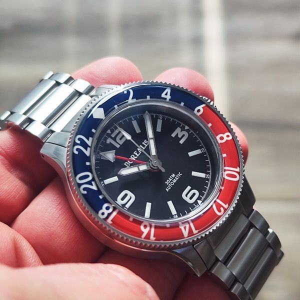 Borealis Sea Storm MK2 GMT â Blue Rede Bezel | Automatic | Sapphire ...