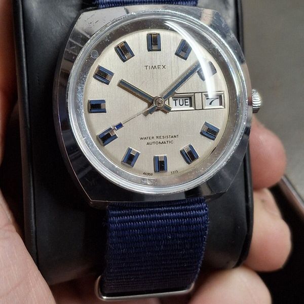 Timex Viscount 1973 Silver Dial Blue Accent Day/date Mens Vintage ...