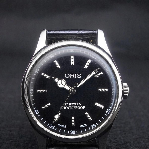 1970s Vintage Limited Edition ORIS Manual 35mm Leather Men's Analog ...