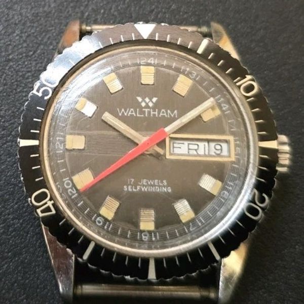 Waltham Self-Winding Automatic 17 Jewels Day Date Watch | WatchCharts ...