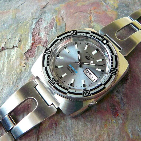 FS: Rare Seiko Rally Diver w/ Seiko Rally Bracelet | WatchCharts