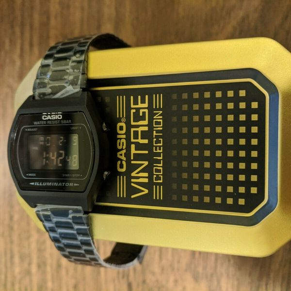 Casio B640W All Black Vintage Collection 5BAR 34mm | WatchCharts