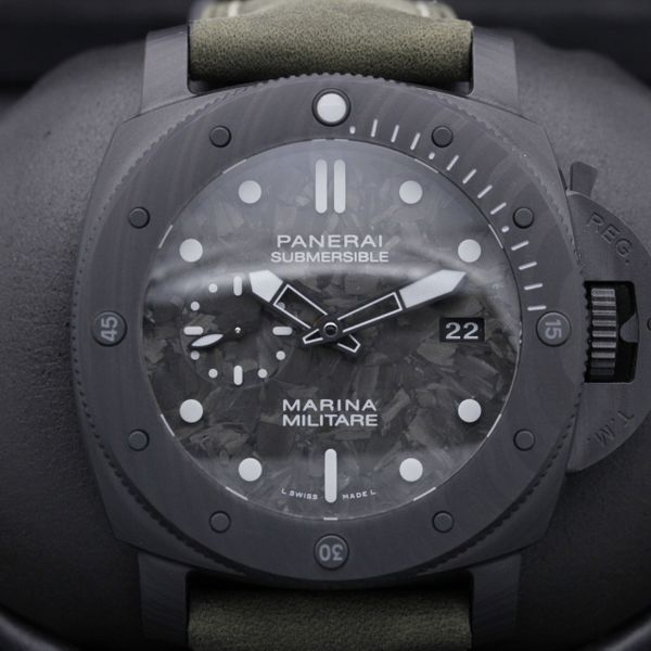 FSOT: Panerai Submersible - PAM 979 - Carbon - 47mm - New 2022 ...