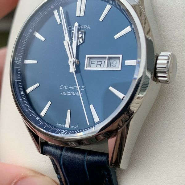 TAG Heuer Carrera Calibre 5 WAR201E Automatic Day/Date with box and papers | WatchCharts Marketplace