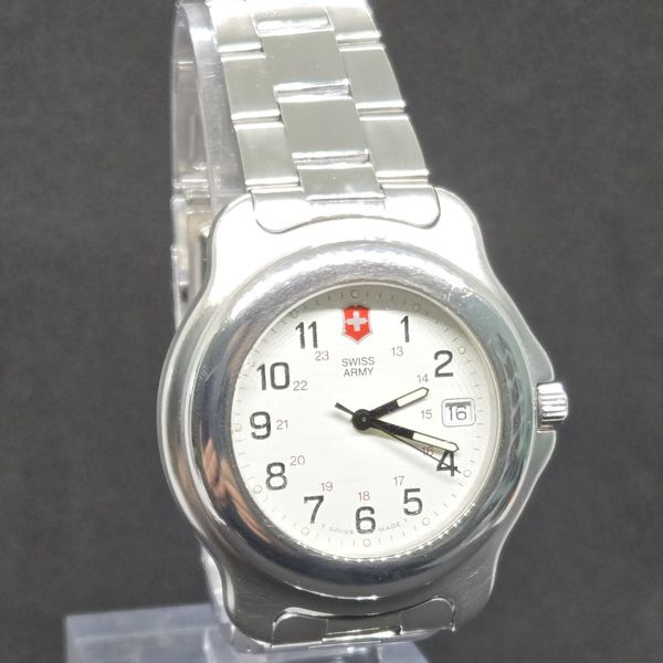 Vintage Victorinox Swiss Army Officers Stainless Steel Date Quartz ...