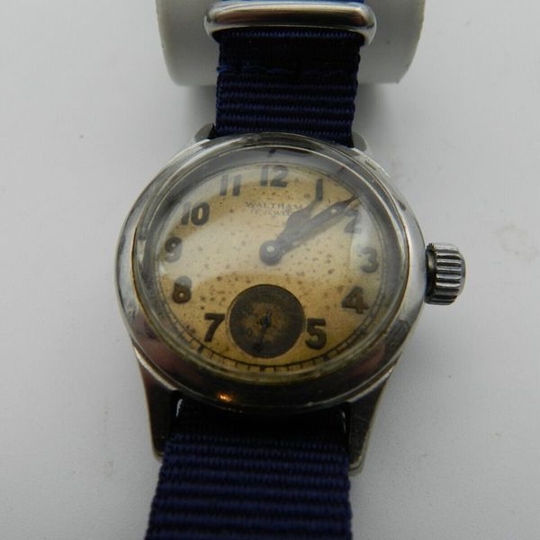 WALTHAM MILITARY WATCH WW2 | WatchCharts Marketplace