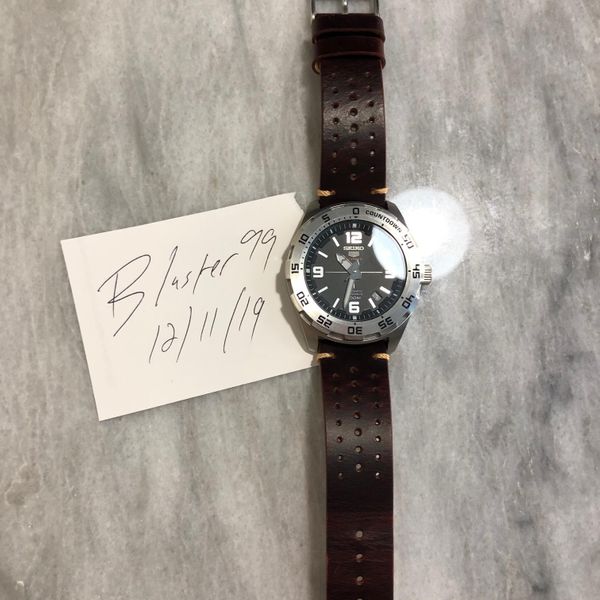 [WTS] Seiko 5 "Countdown" Automatic Black/Stainless Watch SRPB79 ...