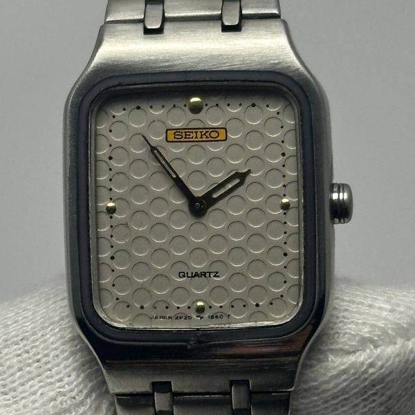 Ladies Seiko Quartz 2P20-5840 Japan Made Vintage Watch | WatchCharts ...