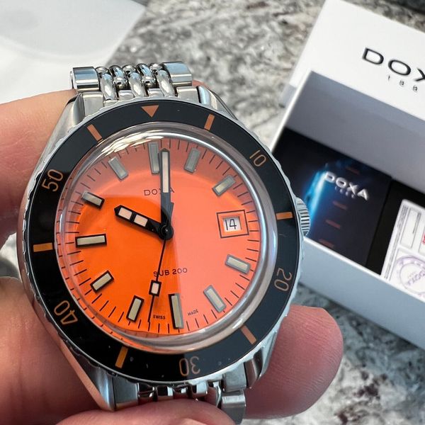 Doxa 200 Professional Model 799.10.351.10 On Bracelet Diver Watch ...