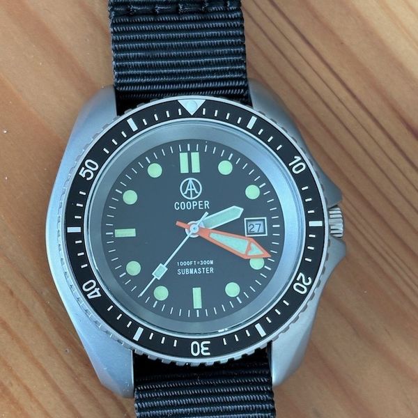 Cooper Submaster 42mm British Military CWC Style Quartz Divers WatchÂ ...