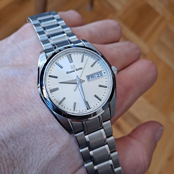 [WTS] Grand Seiko Champagne Sunburst Day-Date | SBGT235 Rare JDM 37mm ...